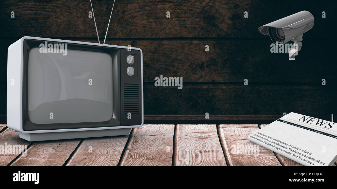 Old television camera filming hi-res stock photography and images - Alamy