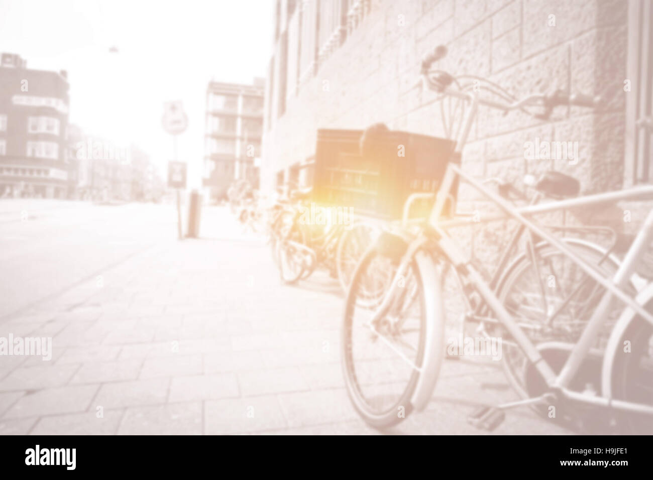 Bright street light hi-res stock photography and images - Alamy