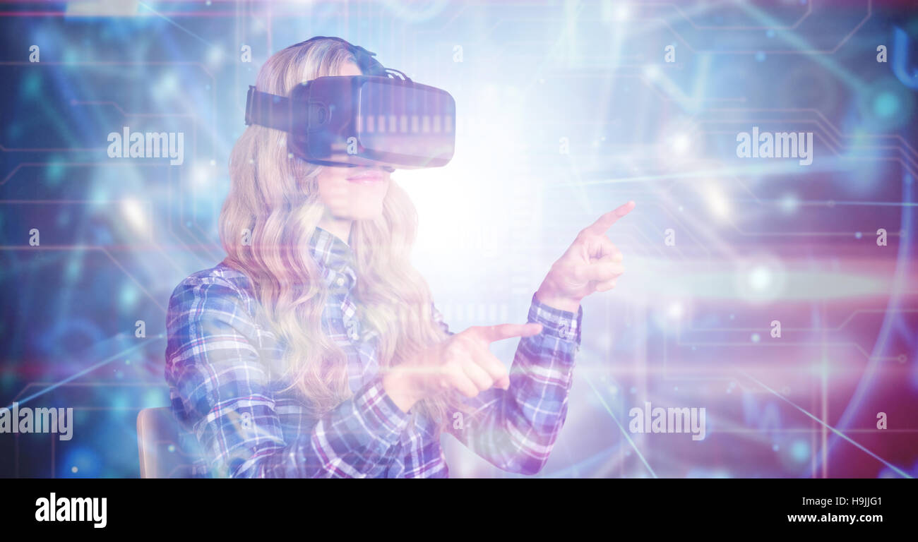 Oculus Rift Woman High Resolution Stock Photography and Images - Alamy