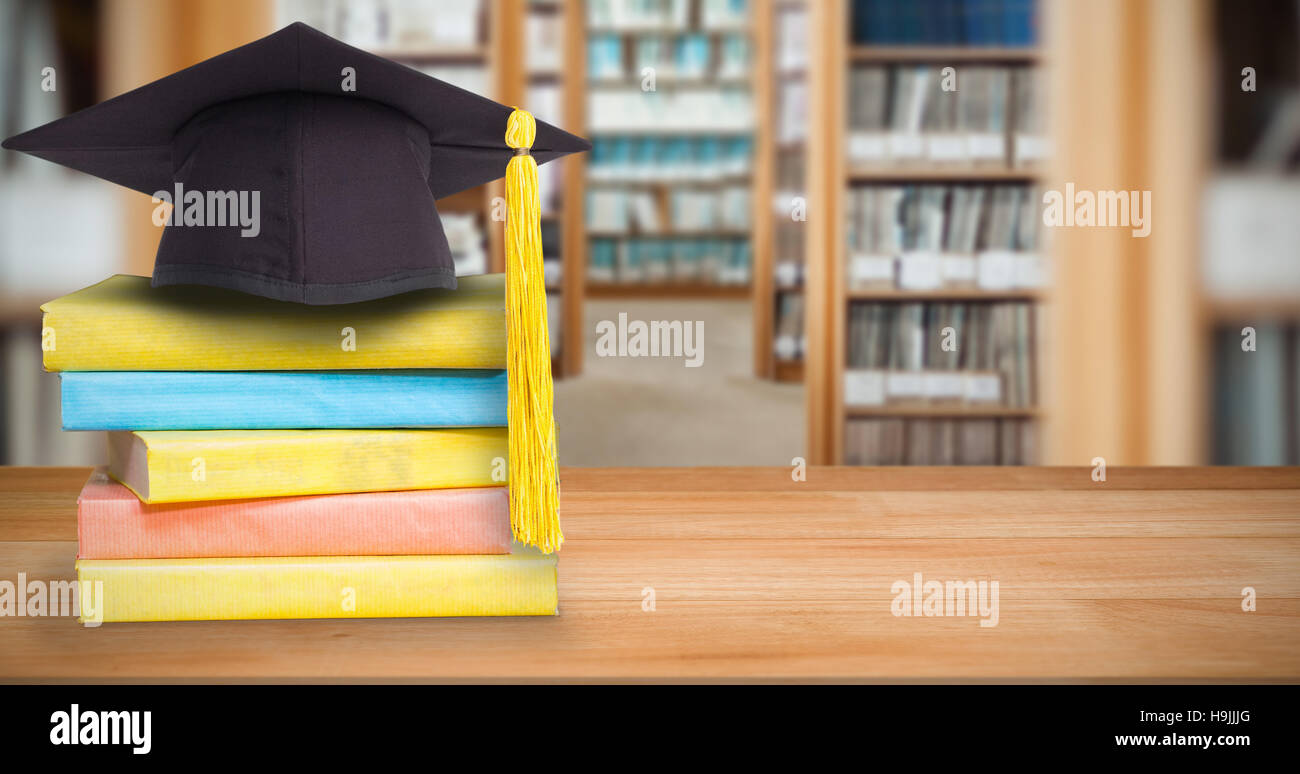 Student mortar board hi-res stock photography and images - Alamy