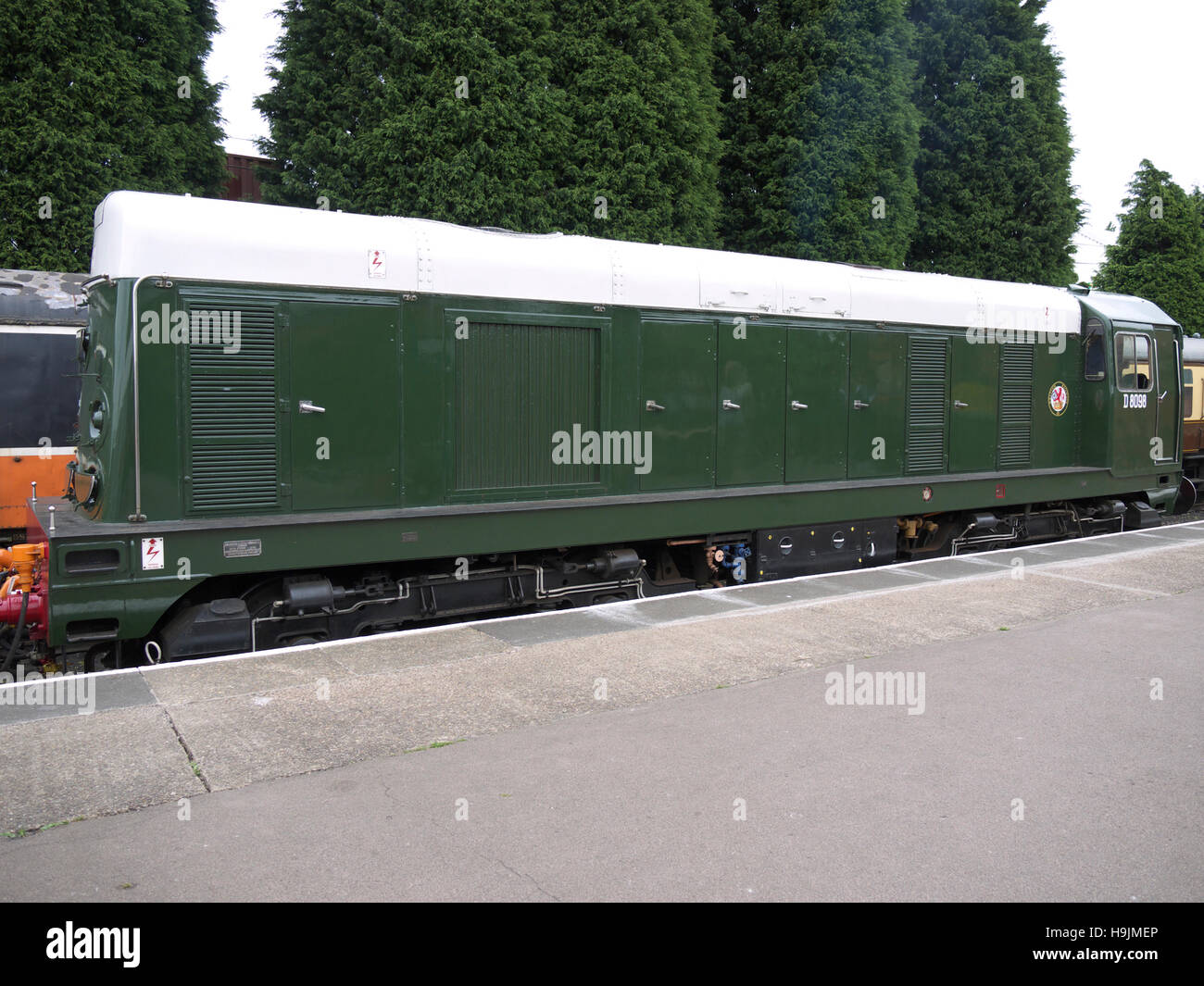 Class 20 diesel locomotive at Loughborough station on the Great Central ...
