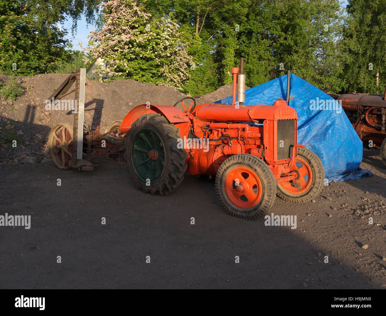 Vintage Fordson tractor on display at the Great Central Railway Stock ...
