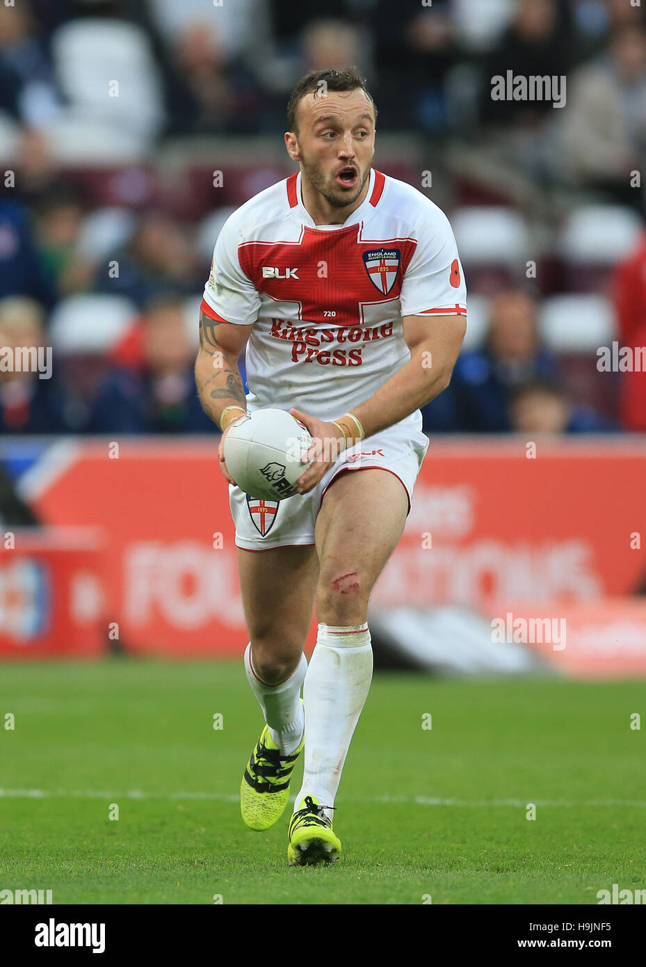 England's Josh Hodgson Stock Photo - Alamy