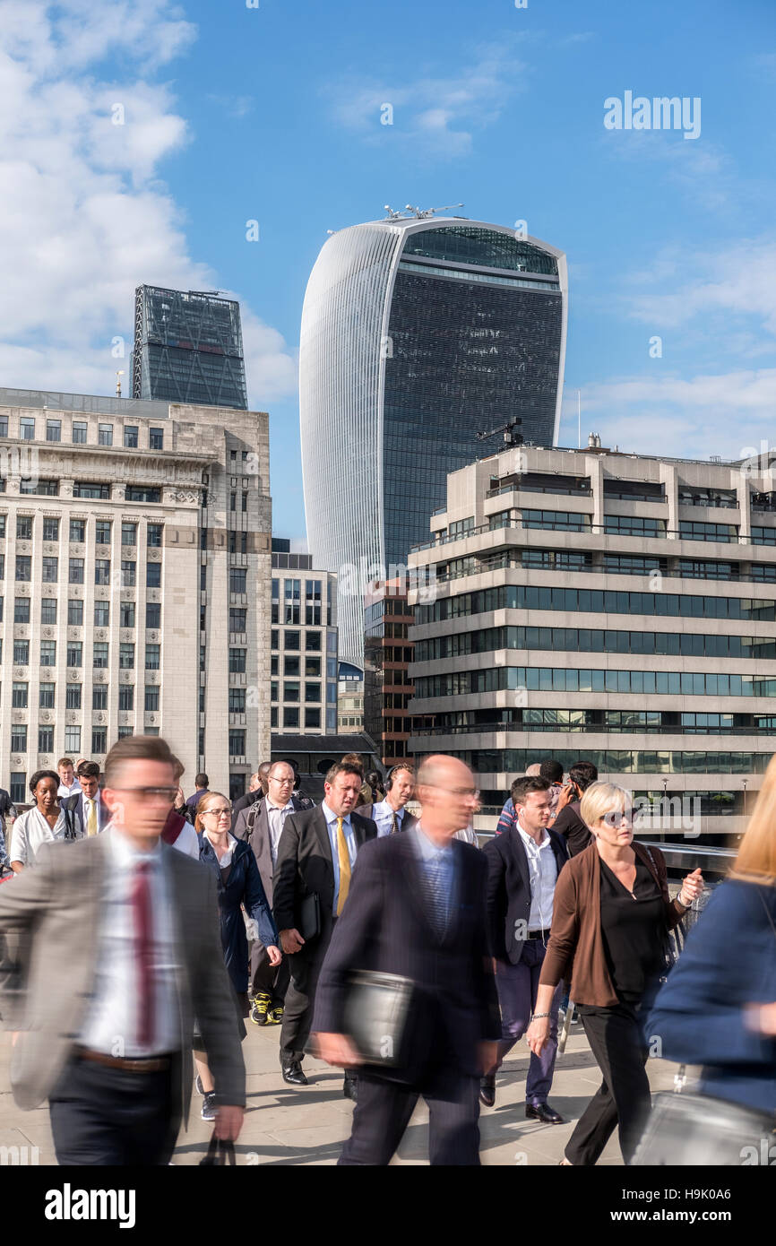 City workers,London Bridge,City of London,England Stock Photo - Alamy