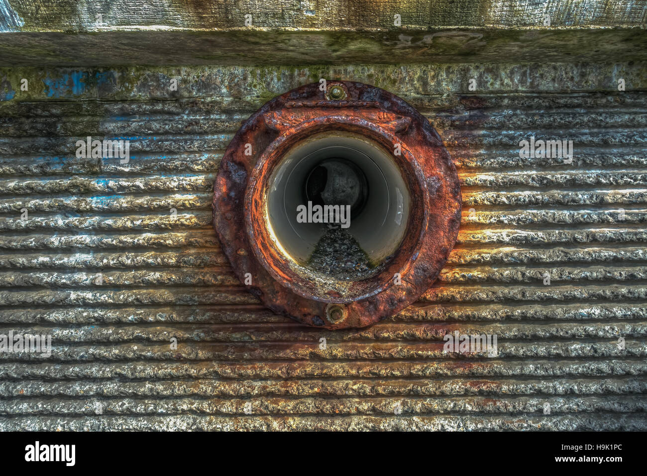 Sewer pipe and beach hi-res stock photography and images - Alamy