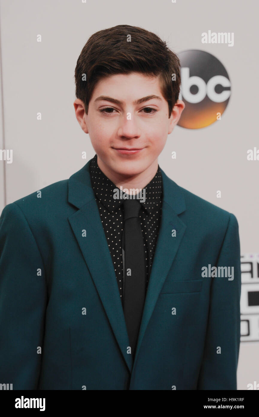 Mason Cook arrives at the 2016 American Music Awards at Microsoft ...