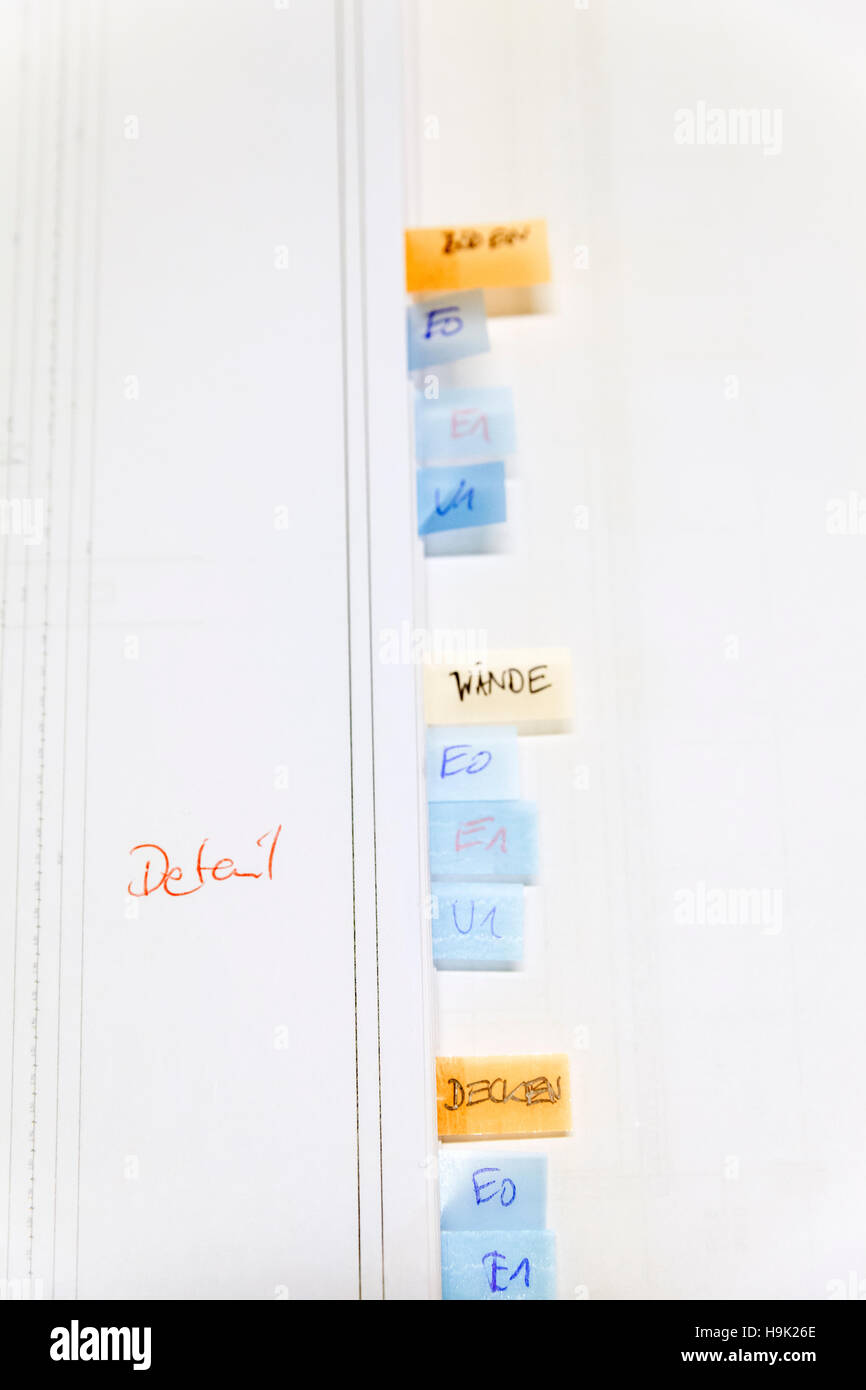 Construction marker hi-res stock photography and images - Alamy