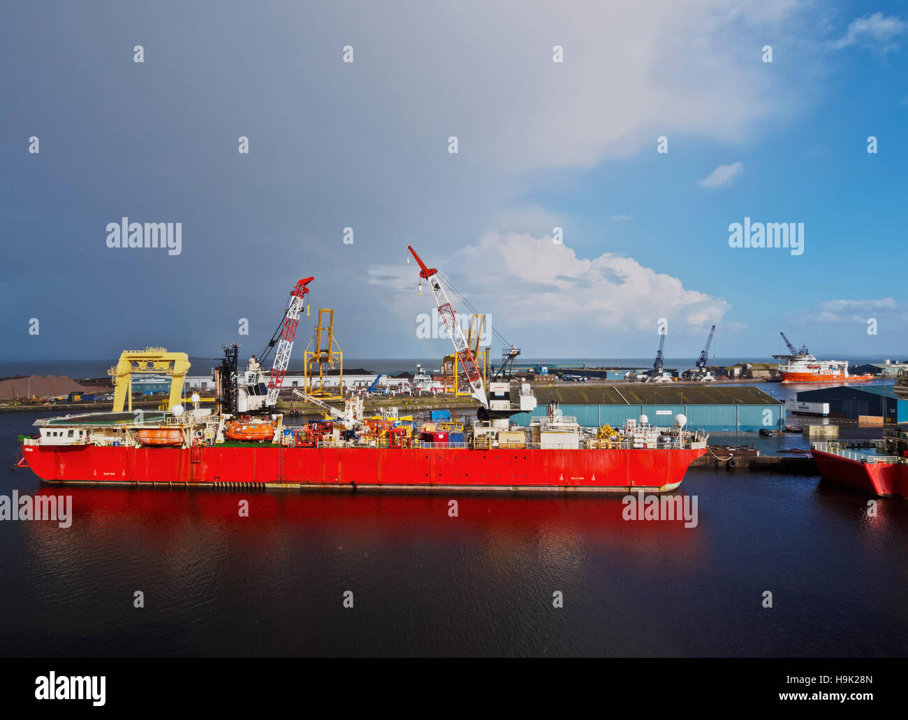 UK, Scotland, Edinburgh, View of the port in Leith Stock Photo - Alamy