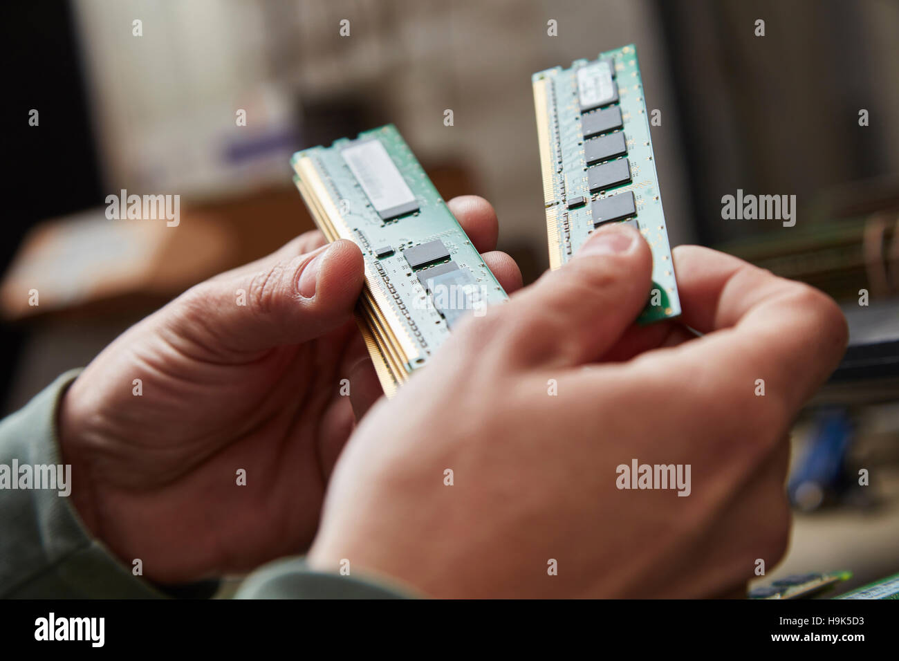 Hand holding used RAM Stock Photo - Alamy