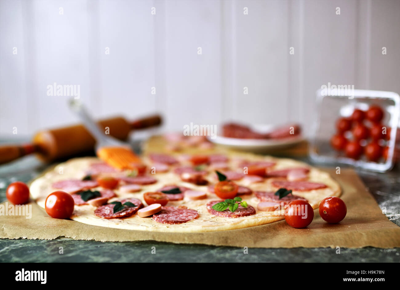 prepare pizza topping Stock Photo - Alamy