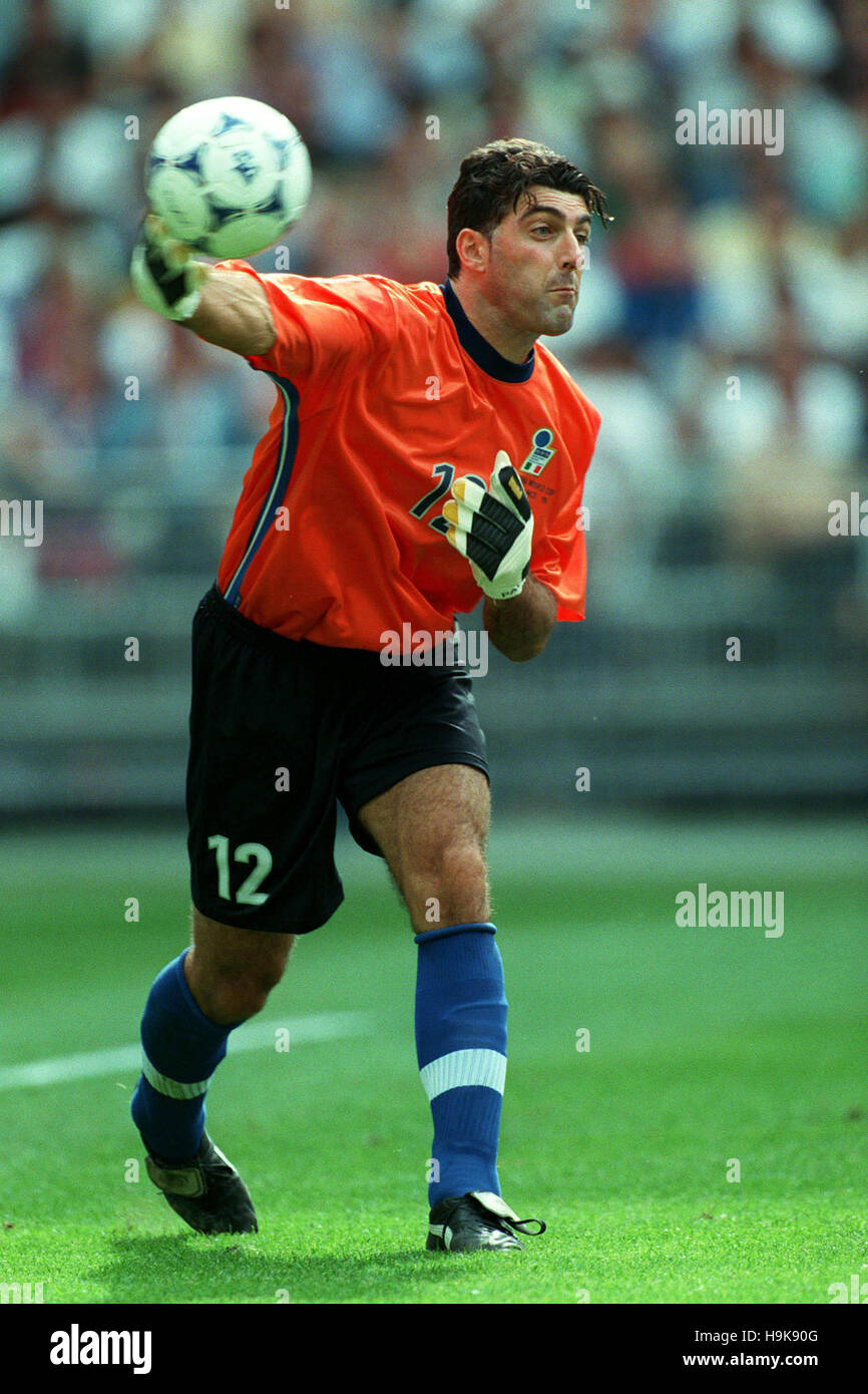 Gianluca pagliuca hi-res stock photography and images - Alamy