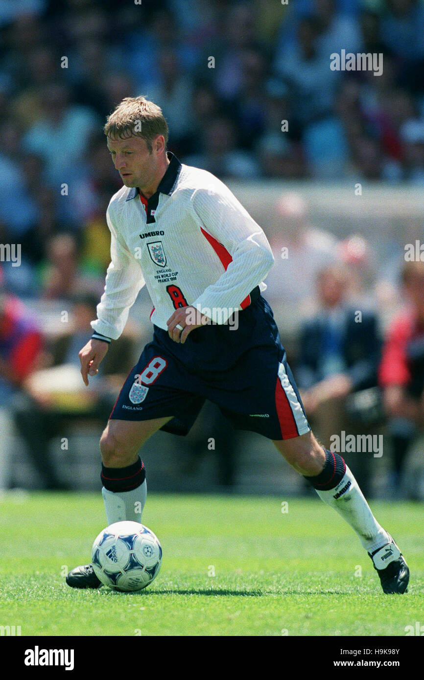 DAVID BATTY ENGLAND & NEWCASTLE UTD 15 June 1998 Stock Photo - Alamy DAVID BATTY ENGLAND & NEWCASTLE UTD 15 June 1998 Stock Photo - Alamy