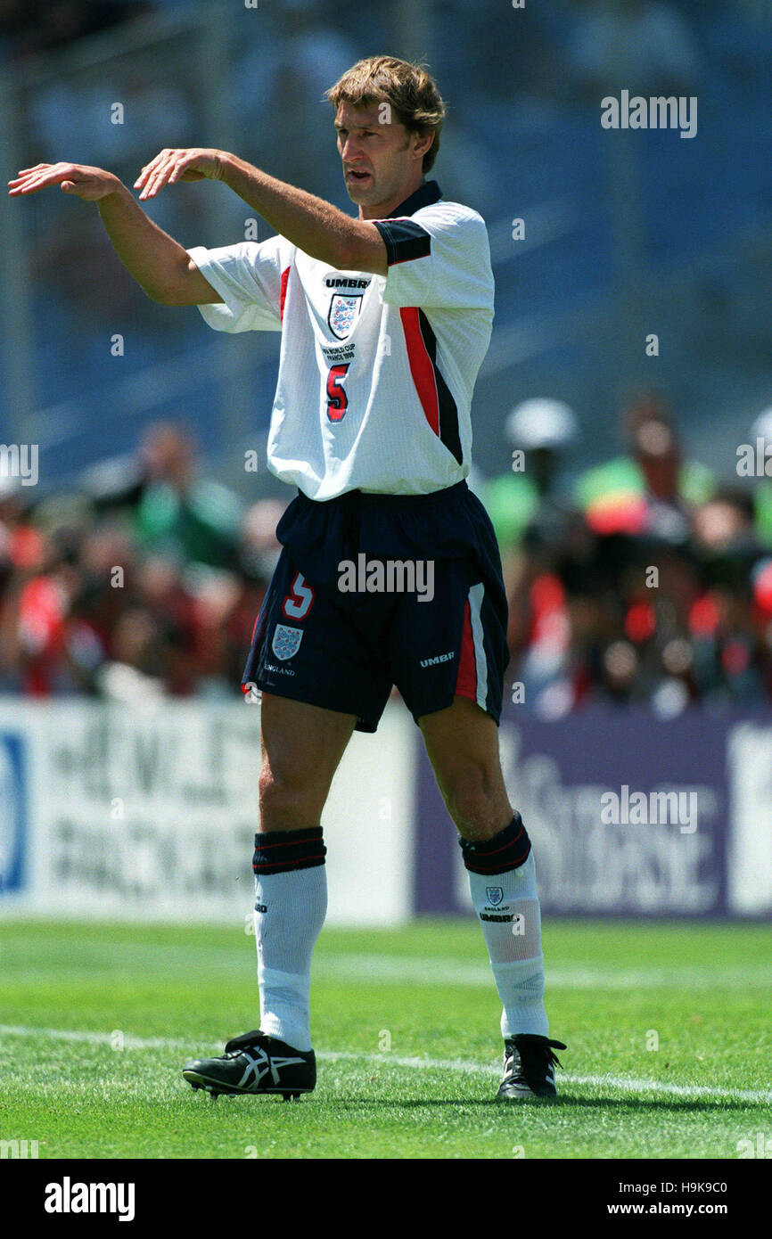 TONY ADAMS ENGLAND & ARSENAL FC 15 June 1998 Stock Photo - Alamy