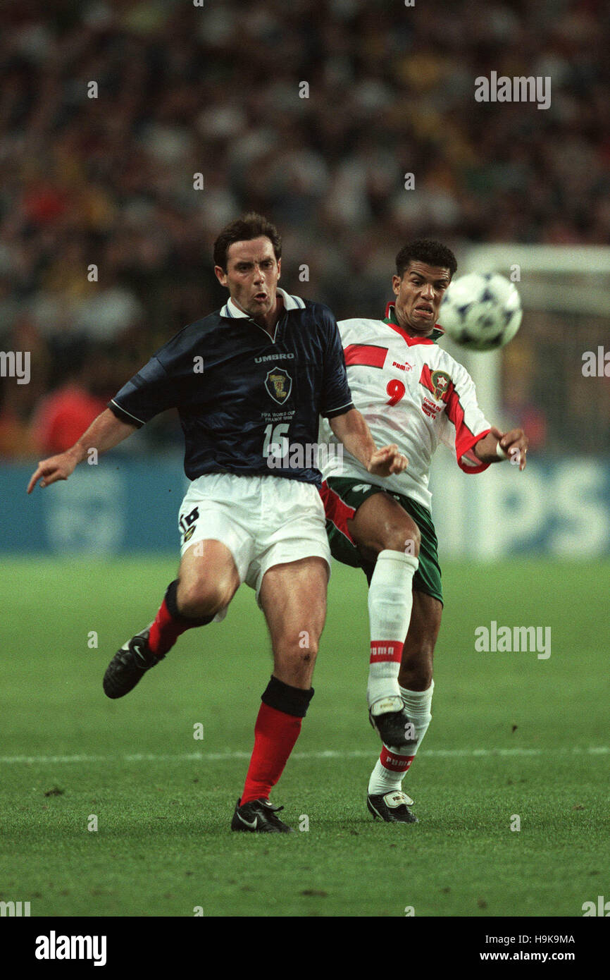 DAVID WEIR & HADDA SCOTLAND V MOROCCO 02 July 1998 Stock Photo - Alamy