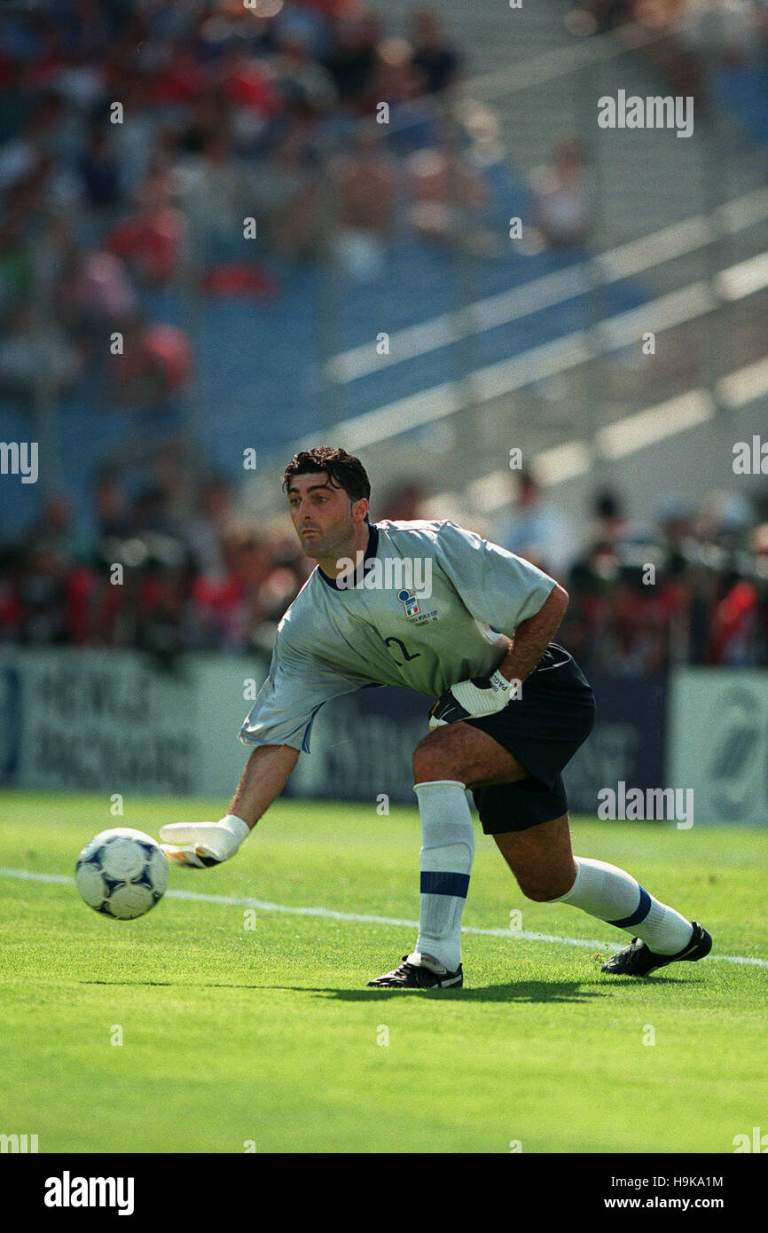 Gianluca pagliuca hi-res stock photography and images - Alamy