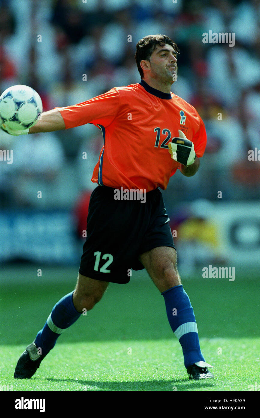 GIANLUCA PAGLIUCA ITALY 02 July 1998 Stock Photo - Alamy