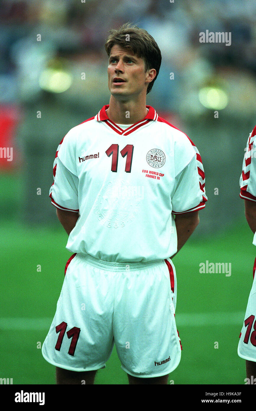 Brian laudrup denmark hi-res stock photography and images - Alamy