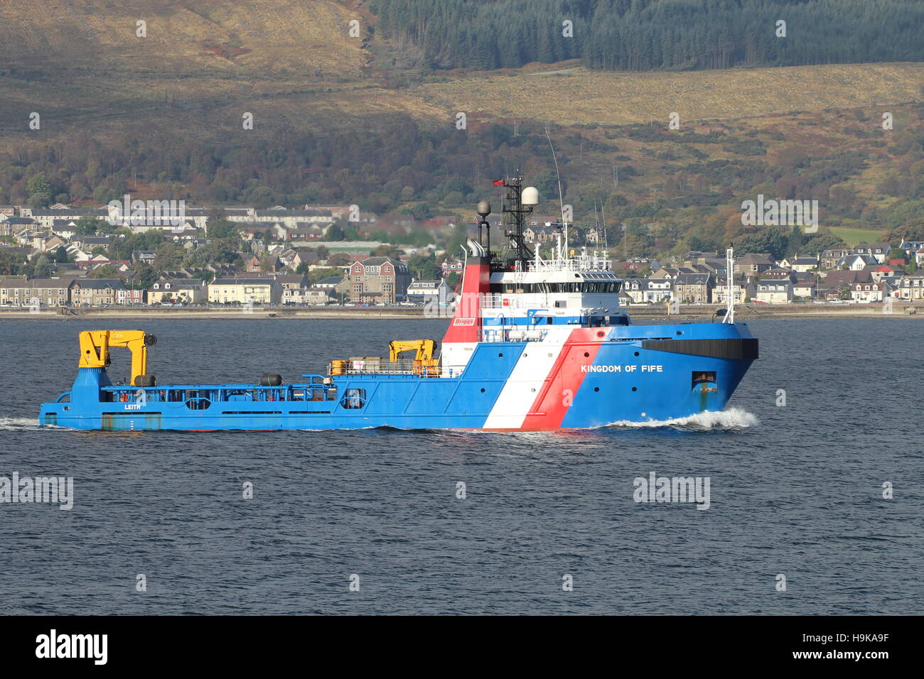 MV Kingdom of Fife, operated by Briggs Marine, passing Cloch Point ...