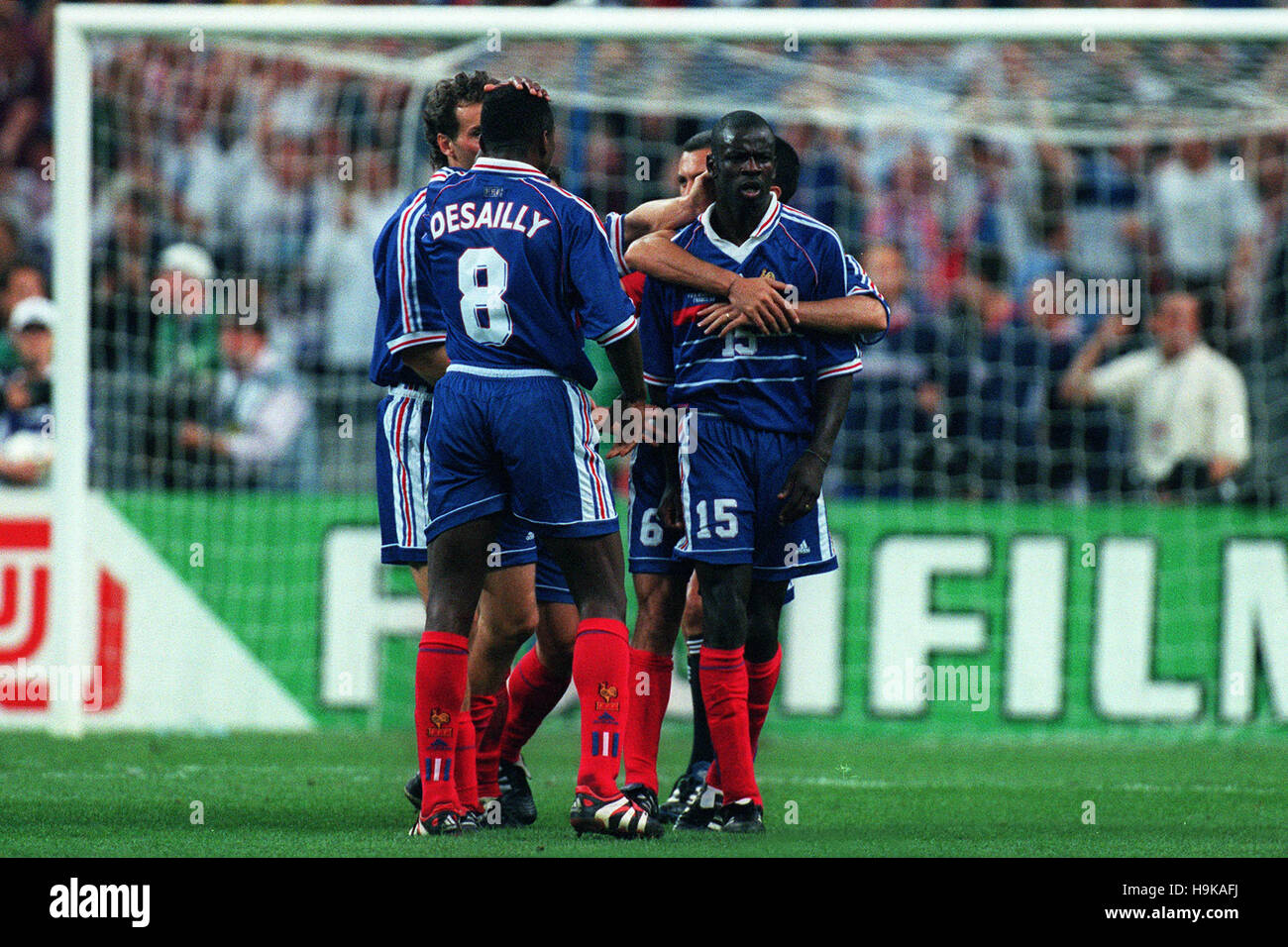 THURAM & TEAM CELEBRATE 2ND FRANCE V CROATIA 08 July 1998 Stock Photo ...