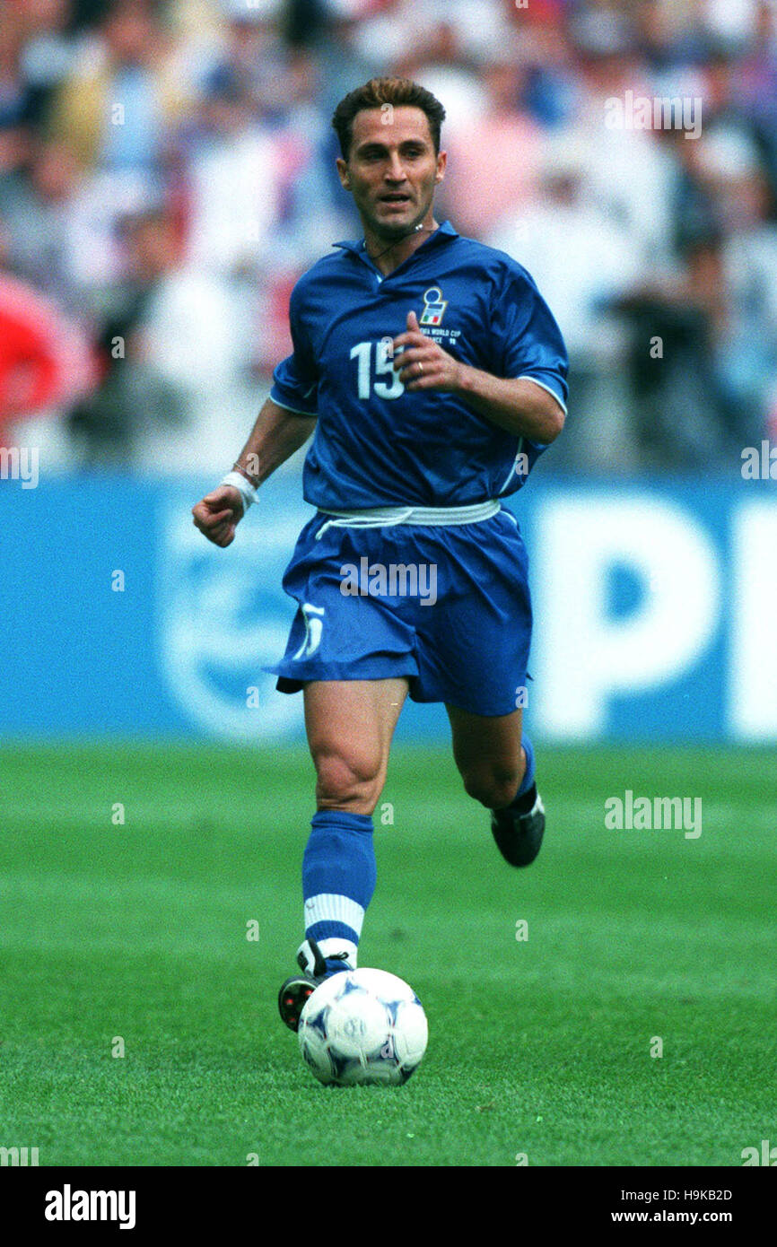 Angelo di livio hi-res stock photography and images - Alamy