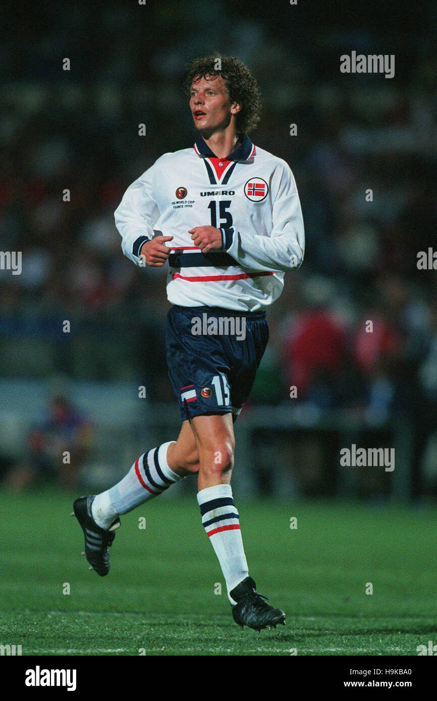 Dan eggen hi-res stock photography and images - Alamy