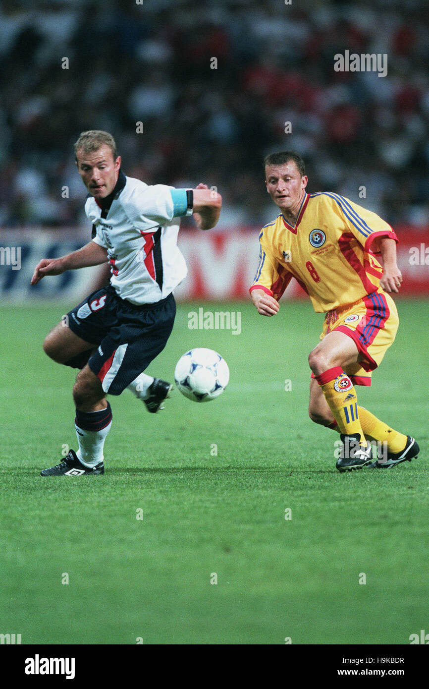 ALAN SHEARER DORINEL MUNTEANU ROMANIA V ENGLAND 26 June 1998 Stock ...