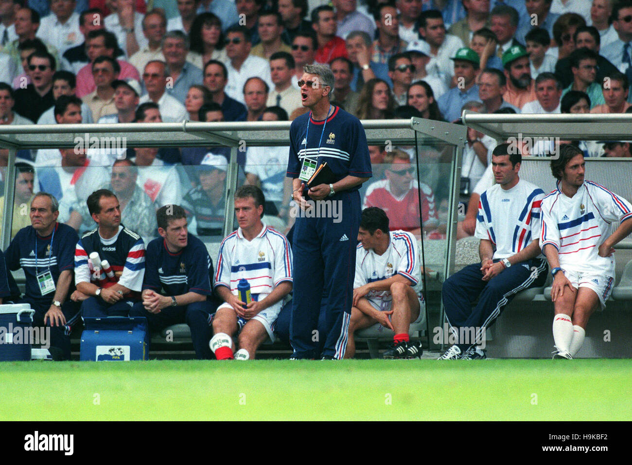 AIME JACQUET & FRANCE BENCH FRANCE V DENMARK 24 June 1998 Stock Photo ...