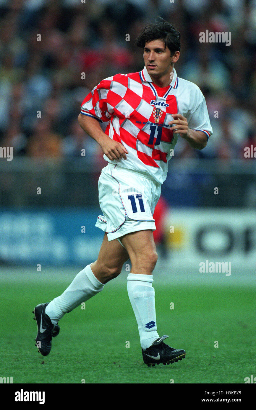 Football croatia 1998 hi-res stock photography and images - Alamy