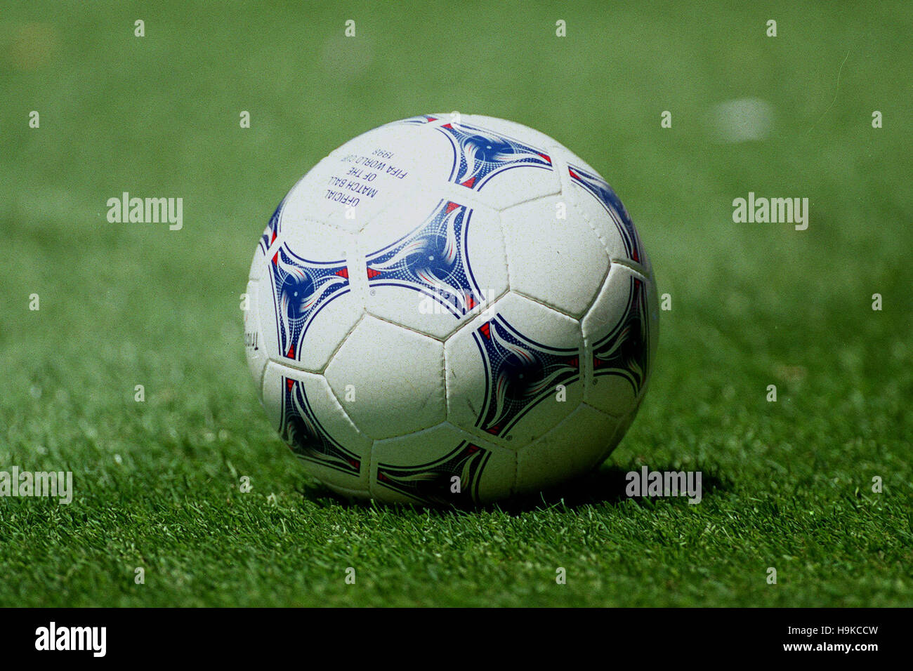 WORLD CUP 98 FOOTBALLS FOOTBALLS 20 June 1998 Stock Photo - Alamy