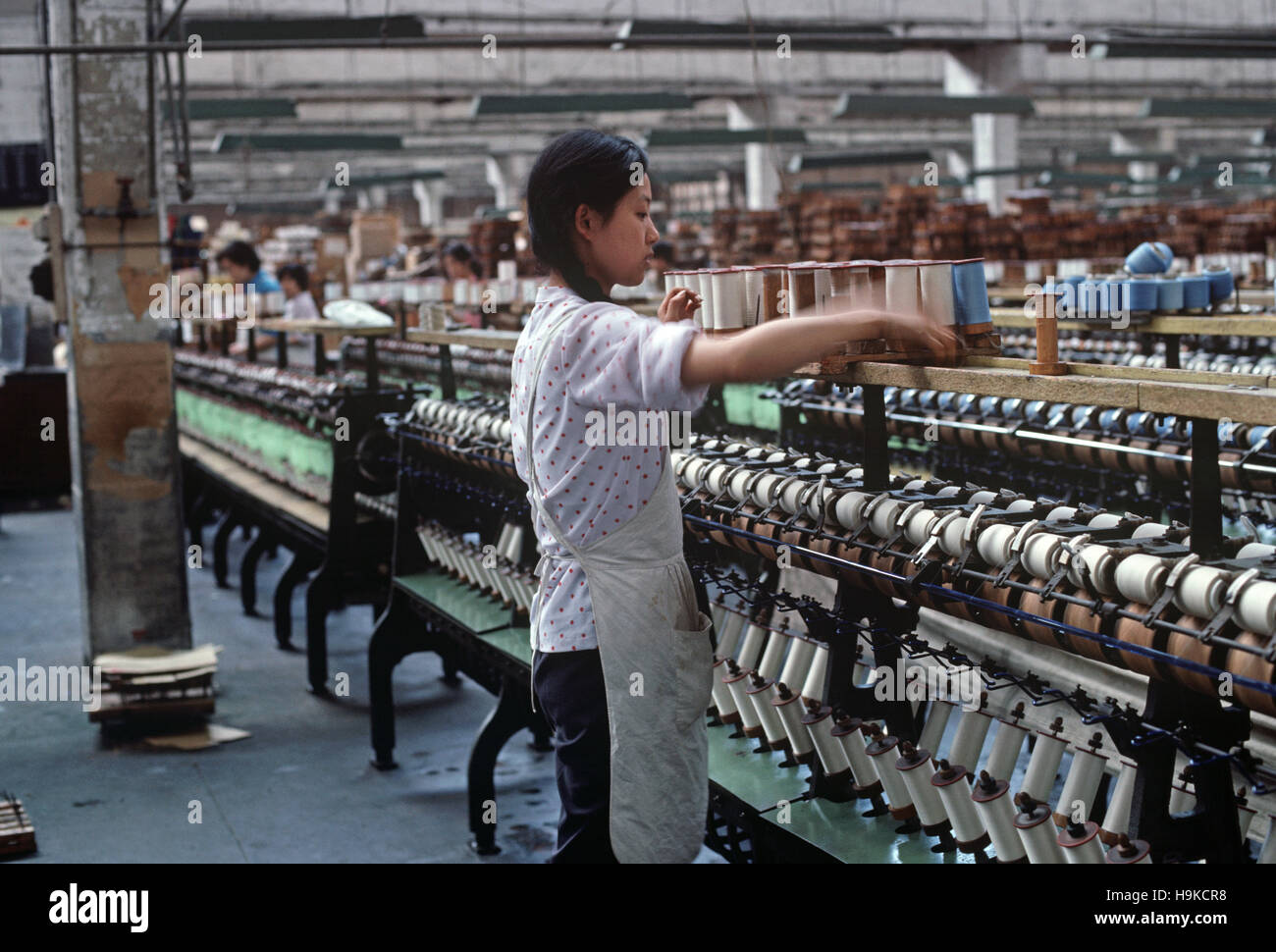 Looms of silk hi-res stock photography and images - Alamy