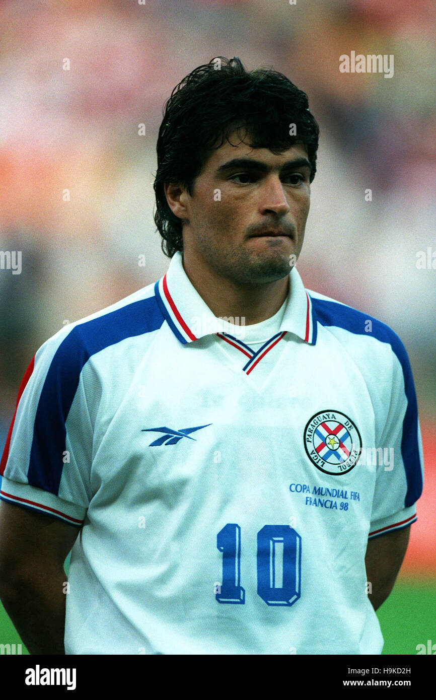 ROBERTO ACUNA PARAGUAY 20 June 1998 Stock Photo - Alamy