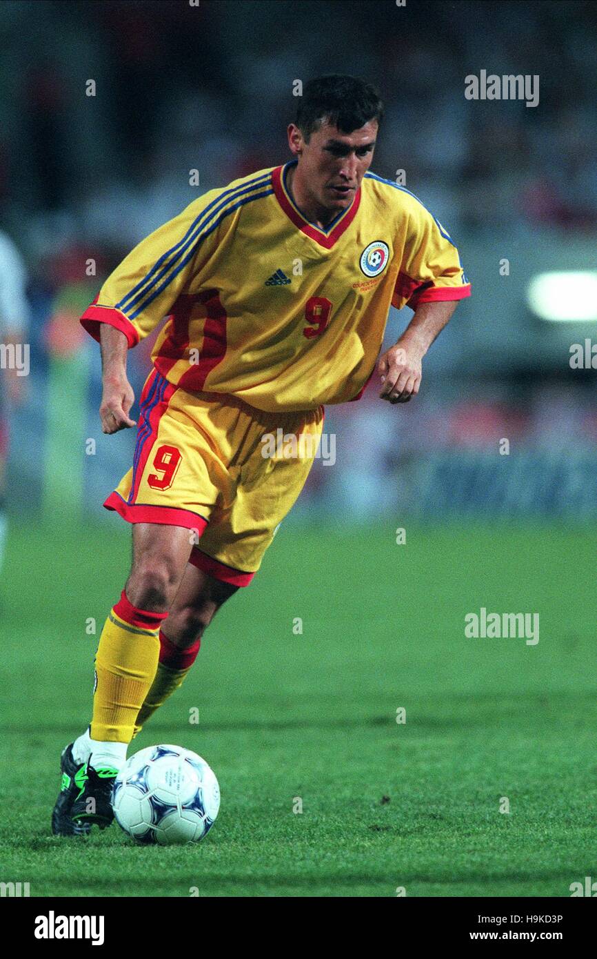 VIOREL MOLDOVAN ROMANIA & COVENTRY FC 26 June 1998 Stock Photo - Alamy