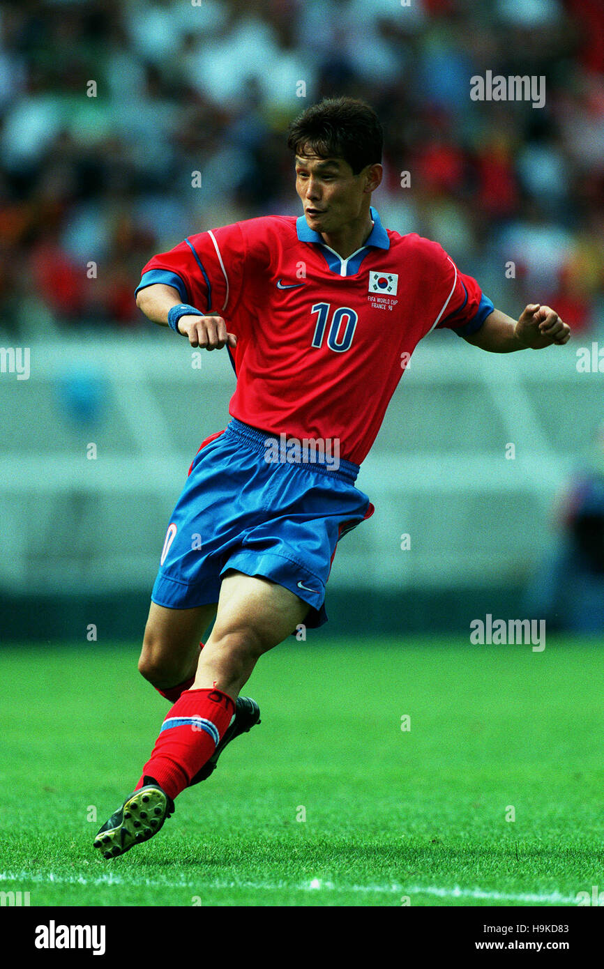 YONG SOO CHOI SOUTH KOREA 30 June 1998 Stock Photo - Alamy