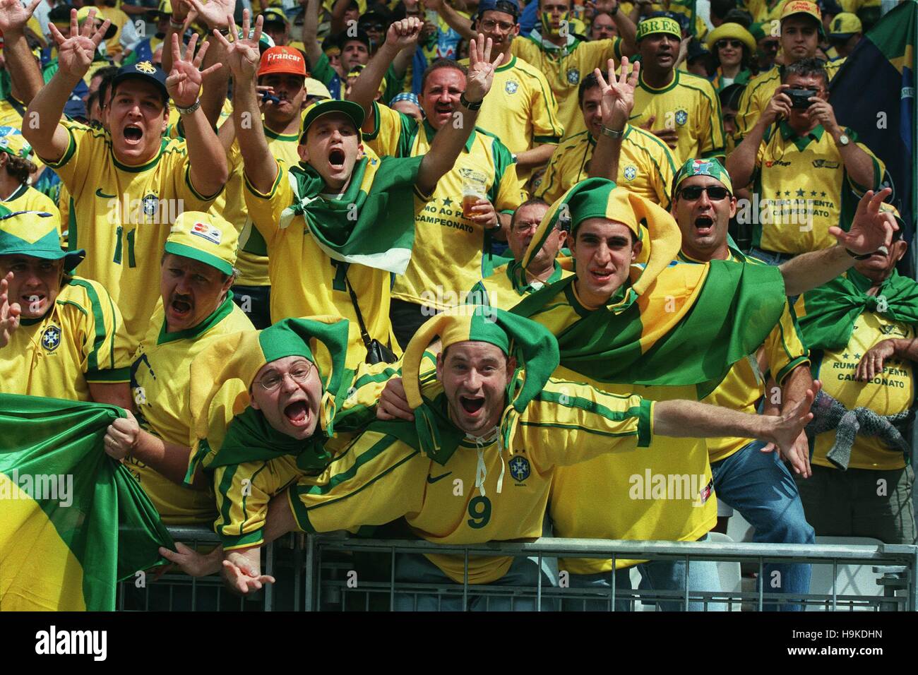 BRAZILIAN FOOTBALL FANS BRAZIL: WORLD CUP FINALS FRANCE 10 June 1998 ...