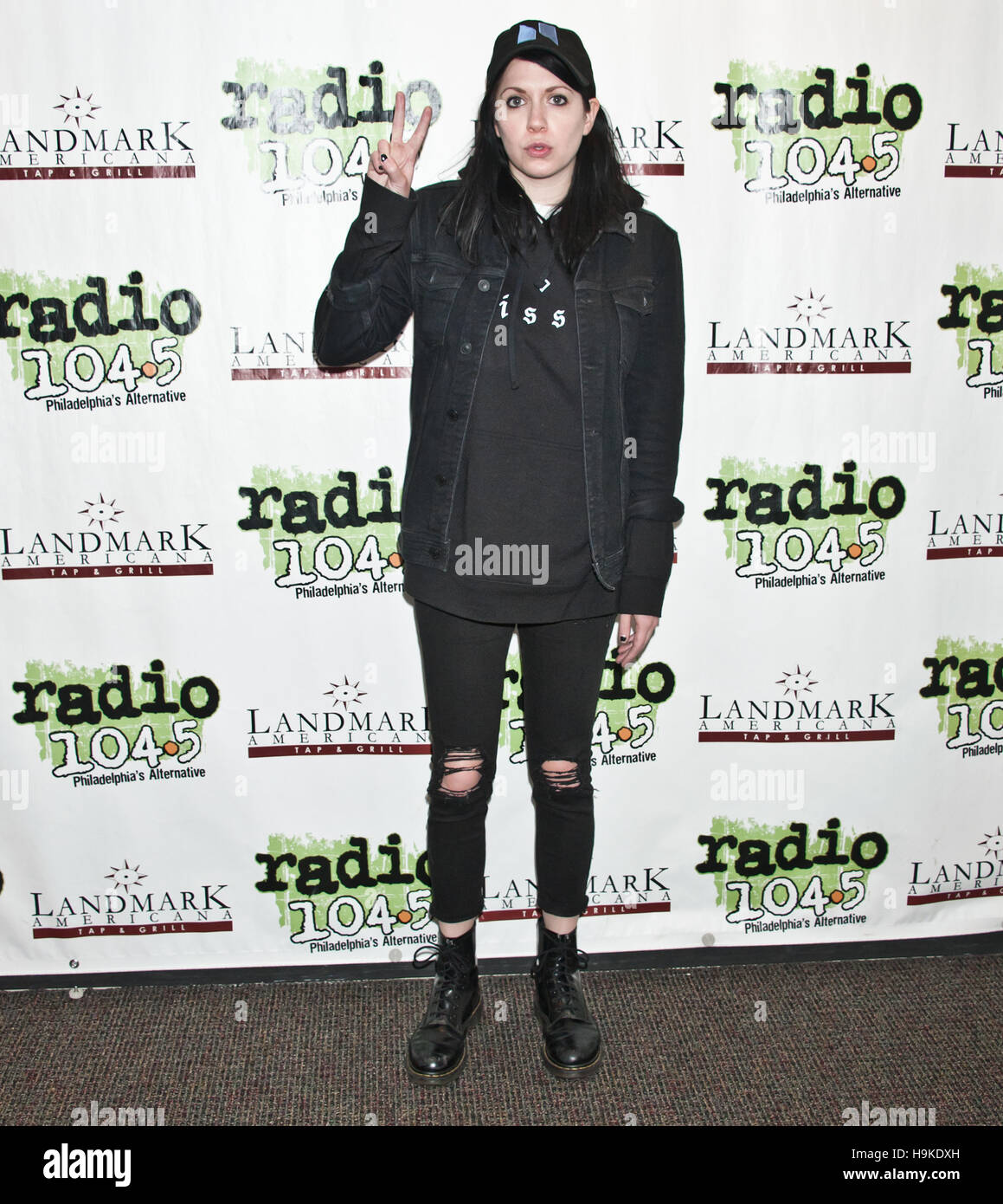 Bala Cynwyd, PA, USA. 22nd November, 2016. American Singer-Songwriter K ...