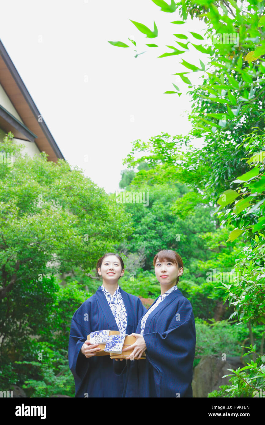Japanese Onsen Women High Resolution Stock Photography and Images - Alamy