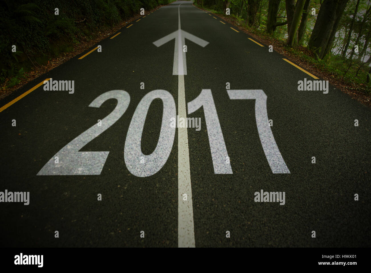 Change arrows hi-res stock photography and images - Alamy