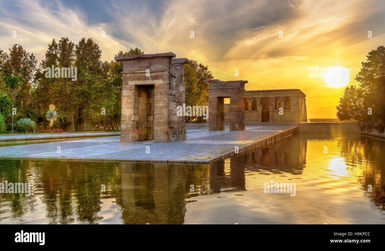 Sunset over the The Temple of Debod in Madrid, Spain Stock Photo - Alamy