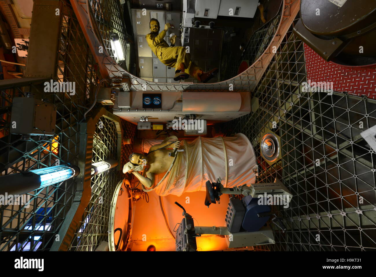 Ground control station hi-res stock photography and images - Alamy