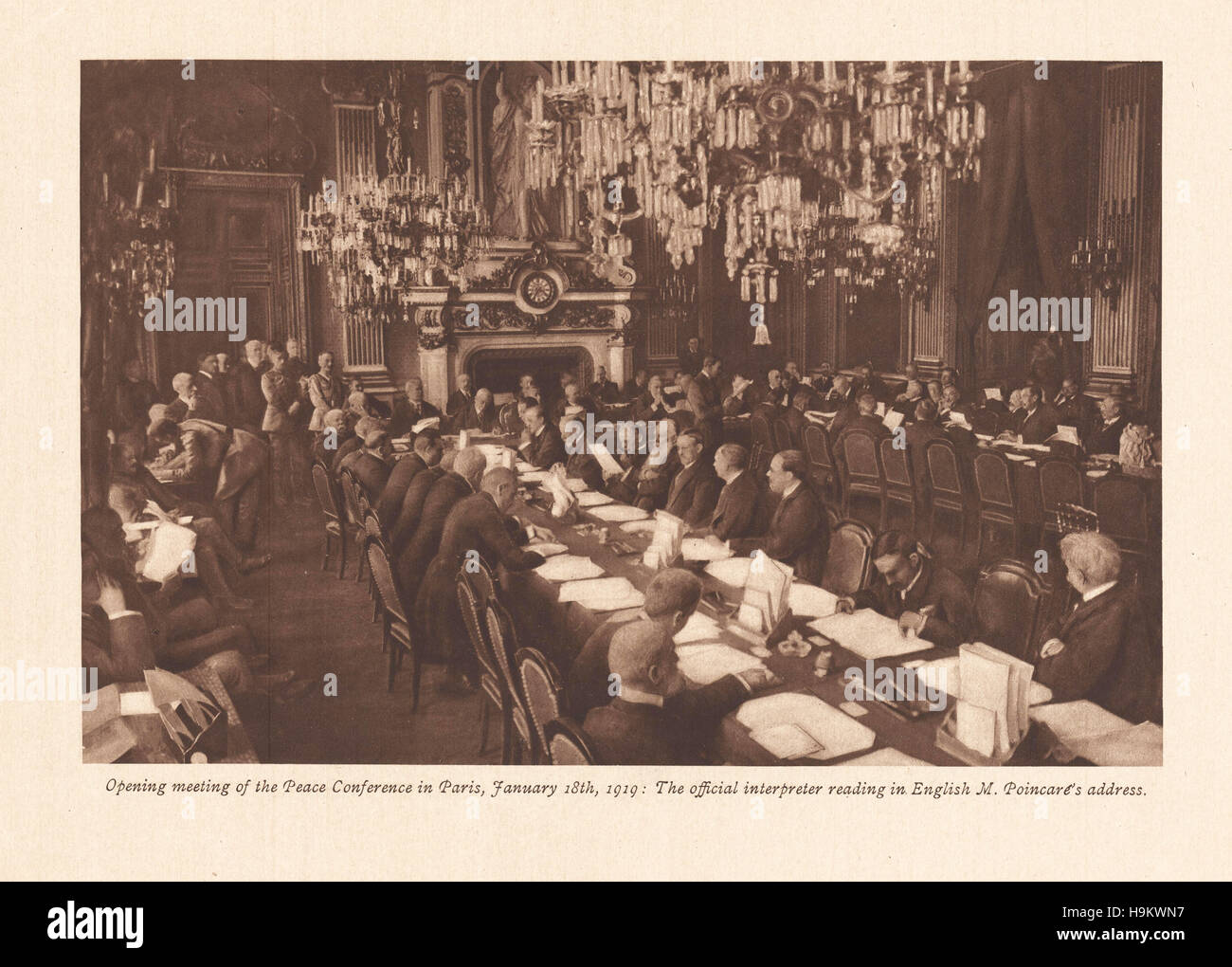 War treaty hi-res stock photography and images - Alamy