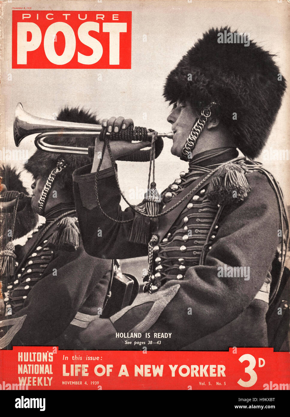 1939 Picture Post Dutch cavalry buglar Stock Photo - Alamy