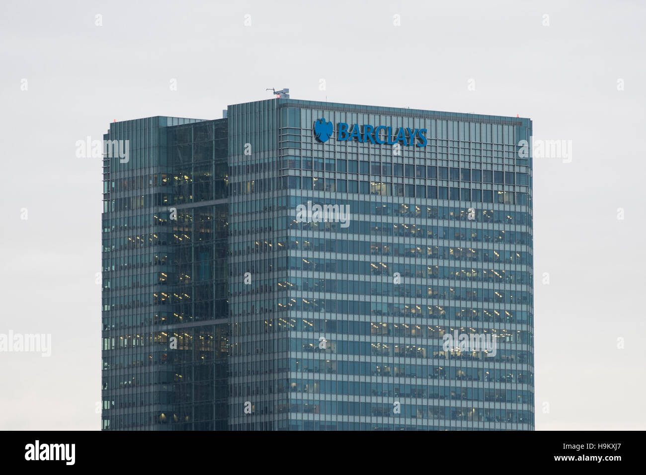A general view barclays building in canary wharf hi-res stock ...