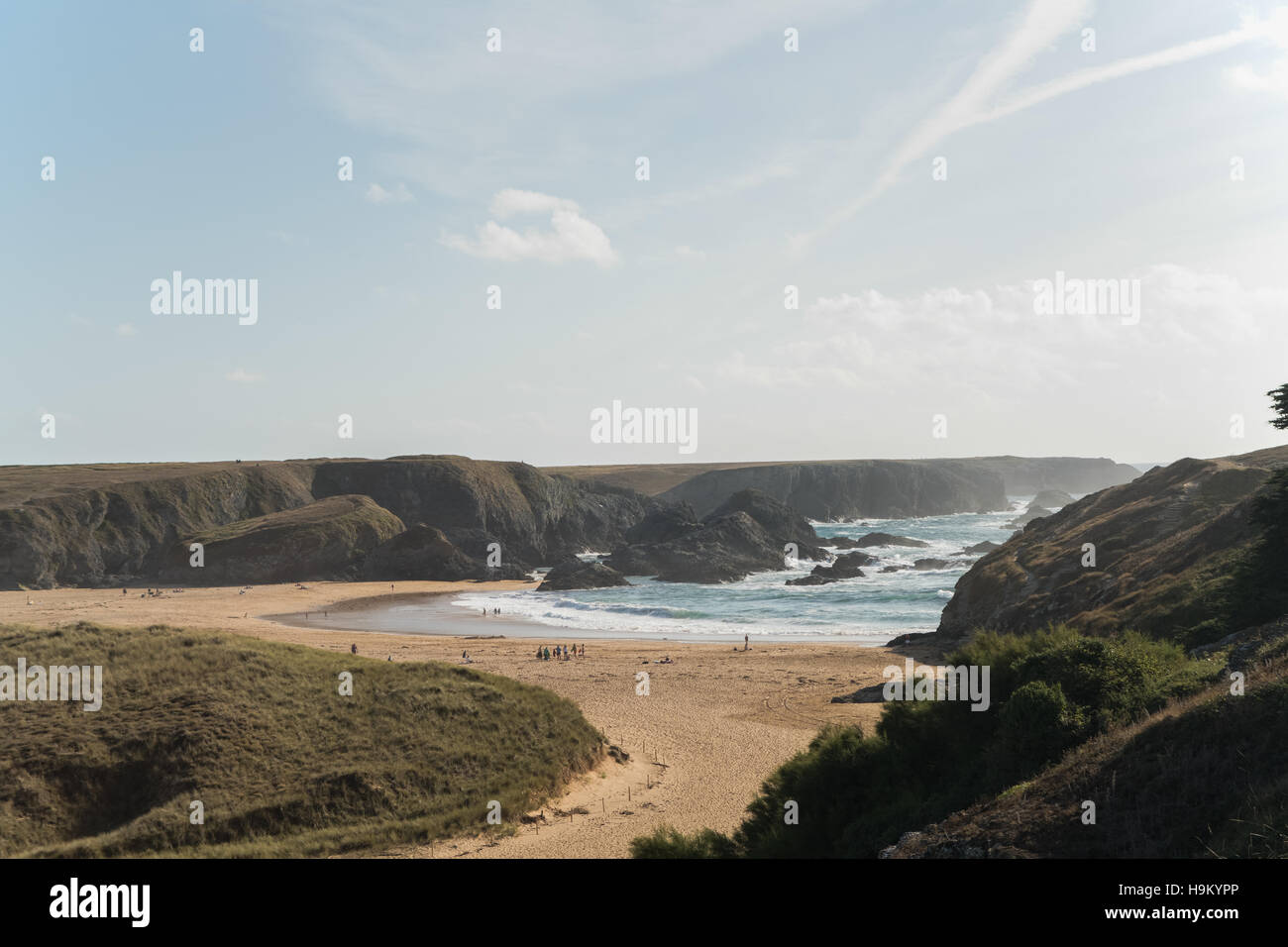 Group person couple beach hi-res stock photography and images - Alamy