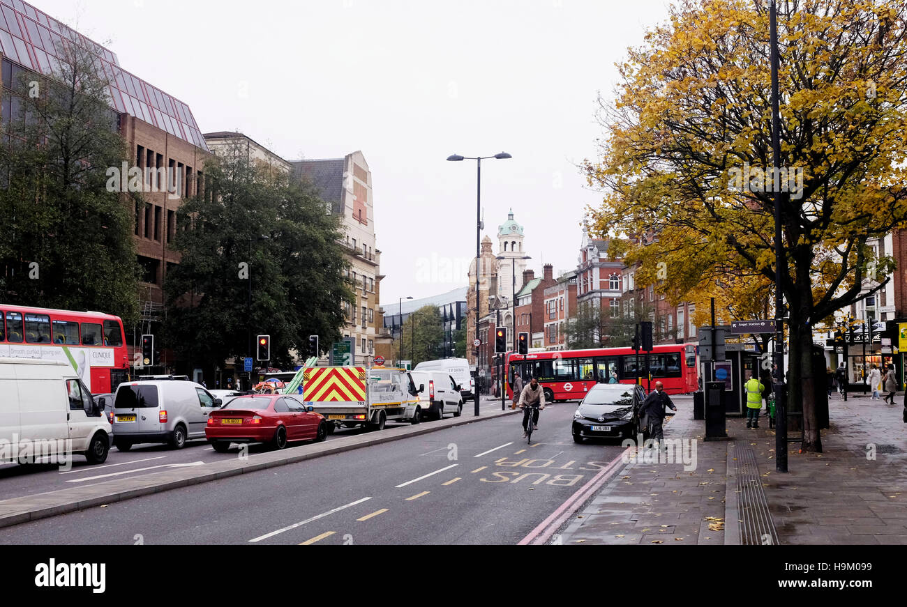 Bus in islington hi-res stock photography and images - Alamy