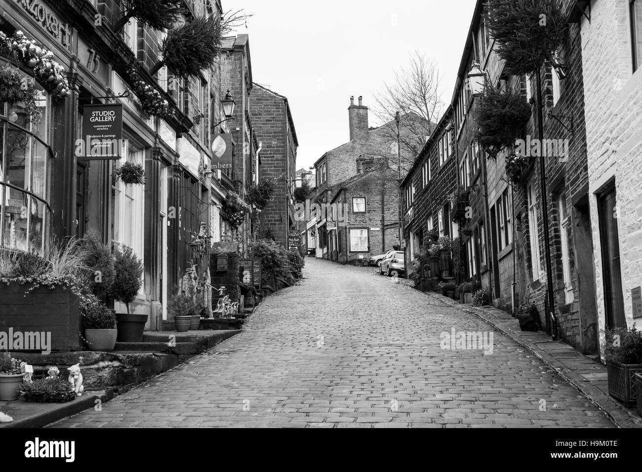 Haworth main street haworth west Black and White Stock Photos & Images ...