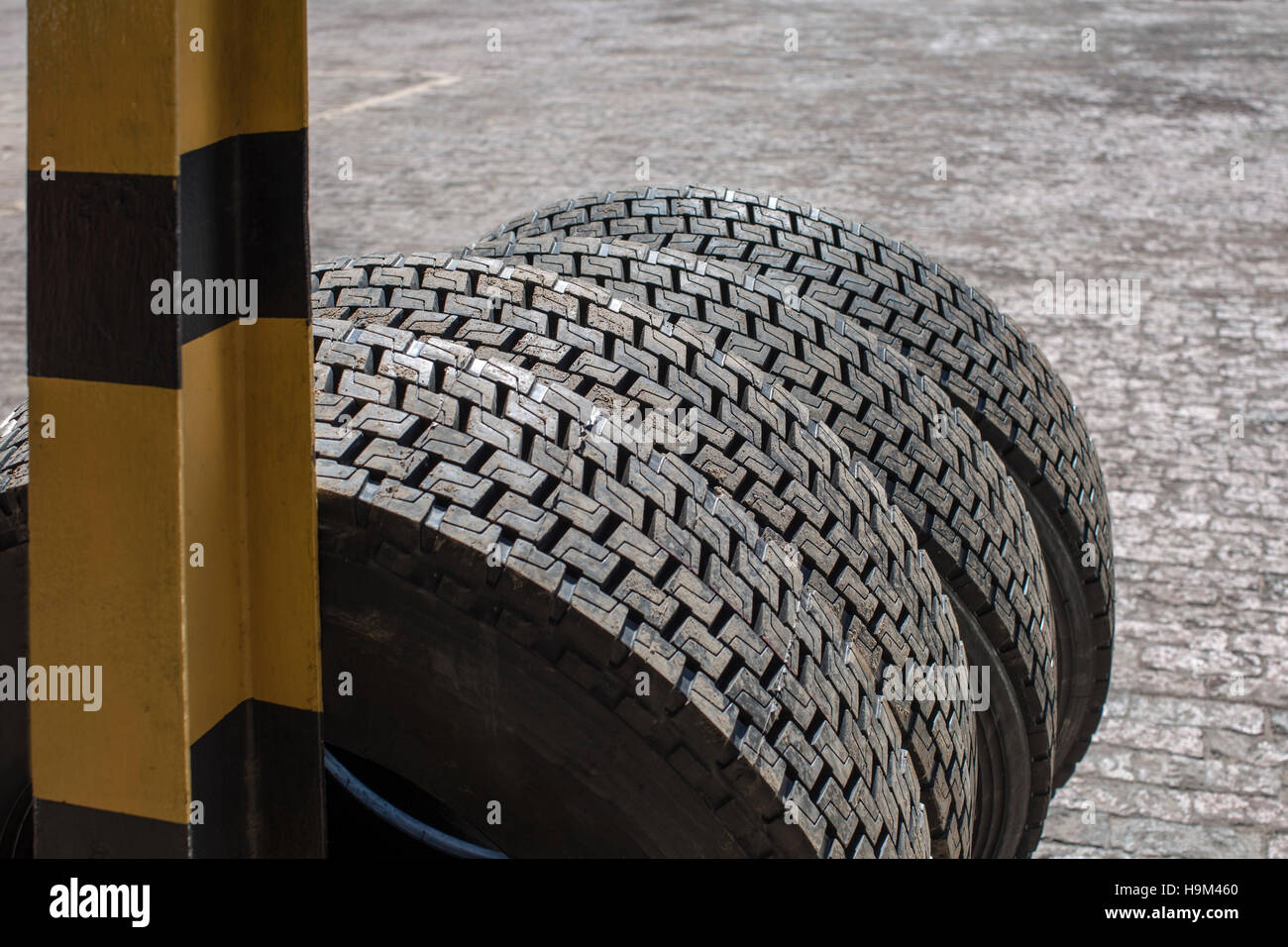 Set of tires Stock Photo - Alamy