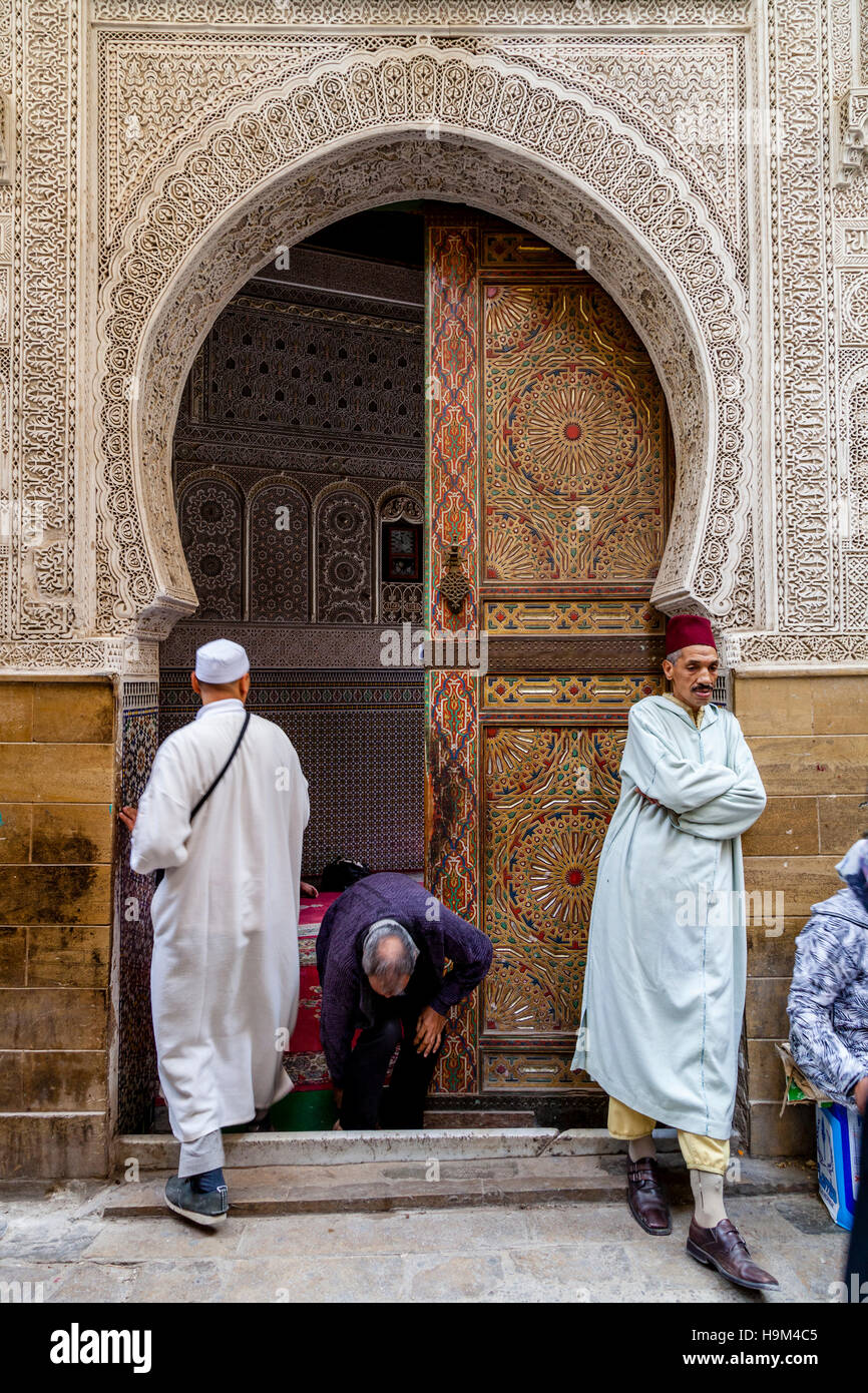 Morocco Fez Hat High Resolution Stock Photography and Images - Alamy