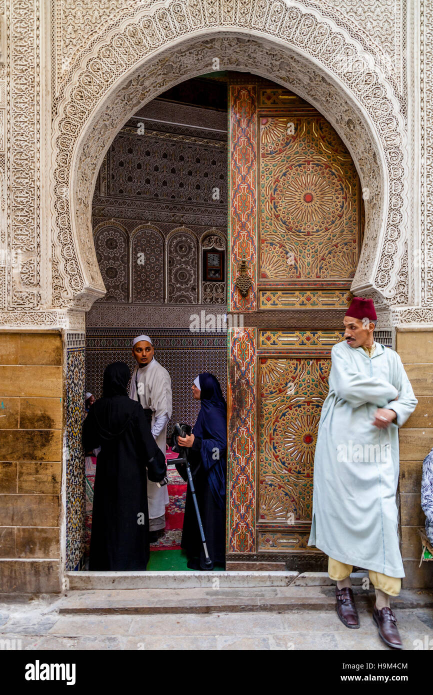 Moroccan People Arriving At A Mosque For Prayers, The Medina (Fez el ...