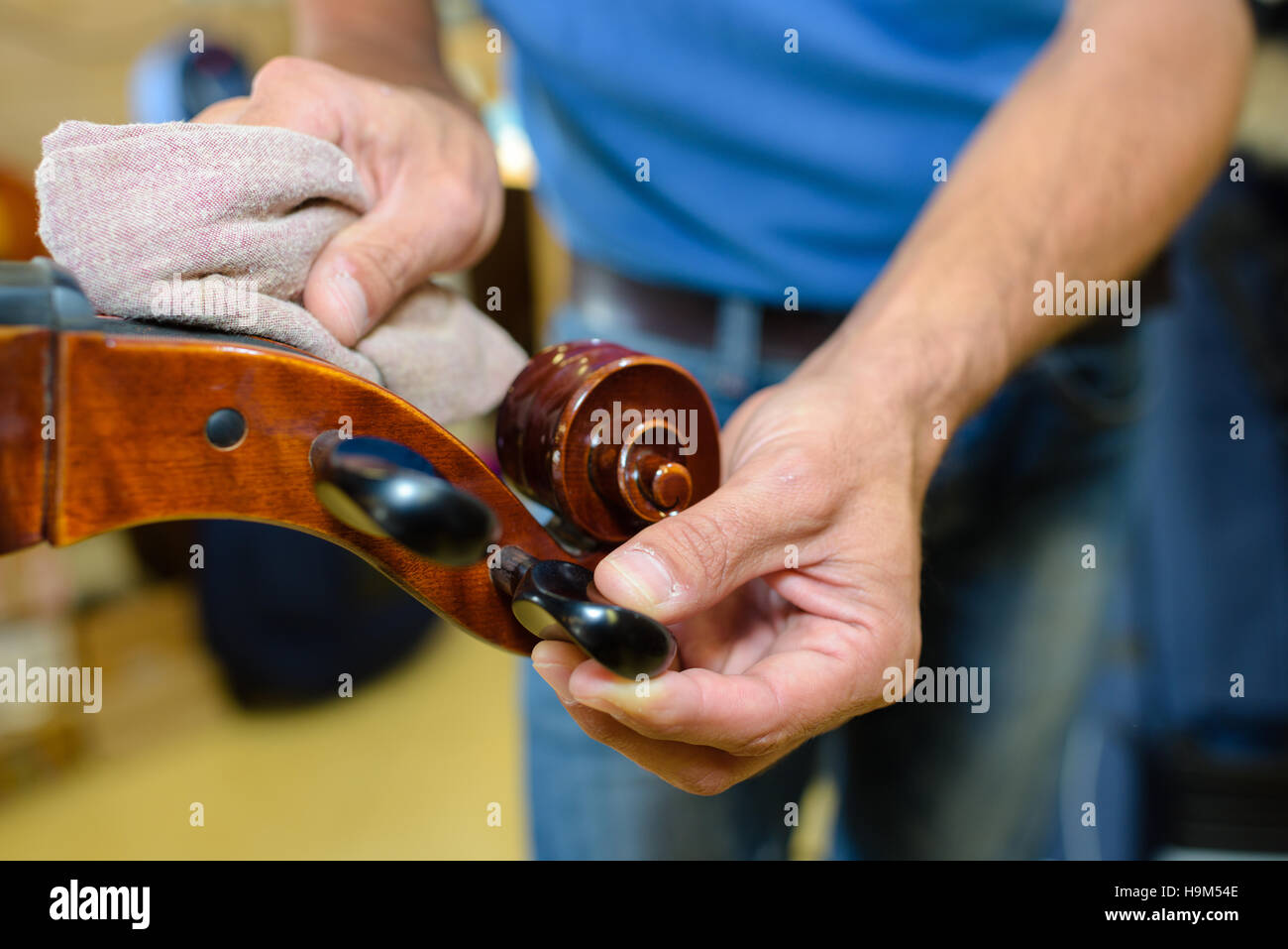 Instrument manufacture hi-res stock photography and images - Alamy