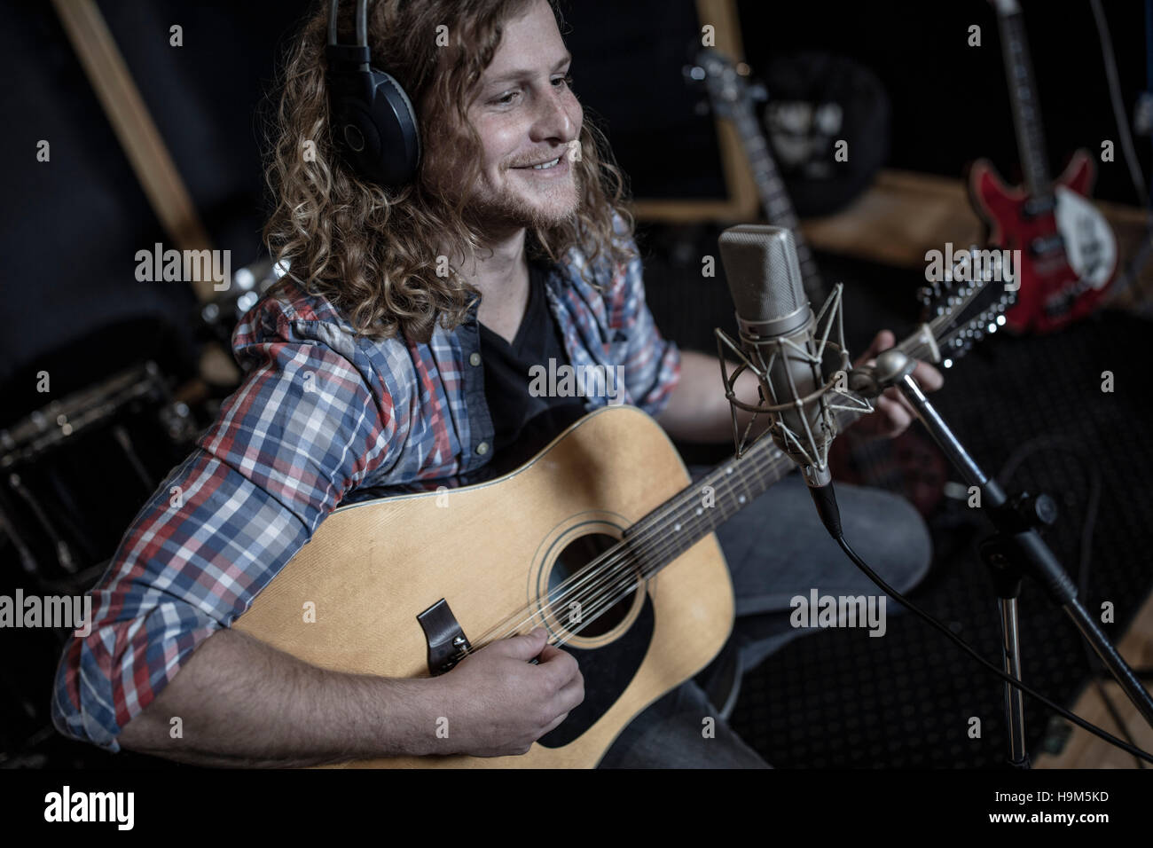 Guitarist at recording studio Stock Photo - Alamy